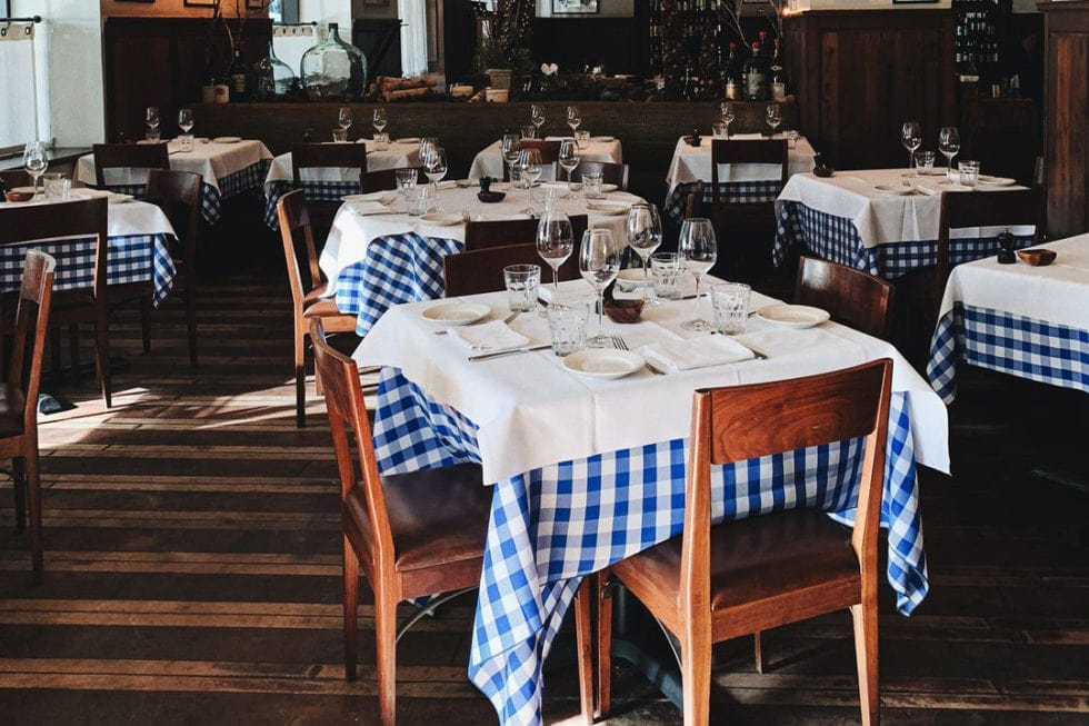 Custom Restaurant Furniture for the Luxury Venue