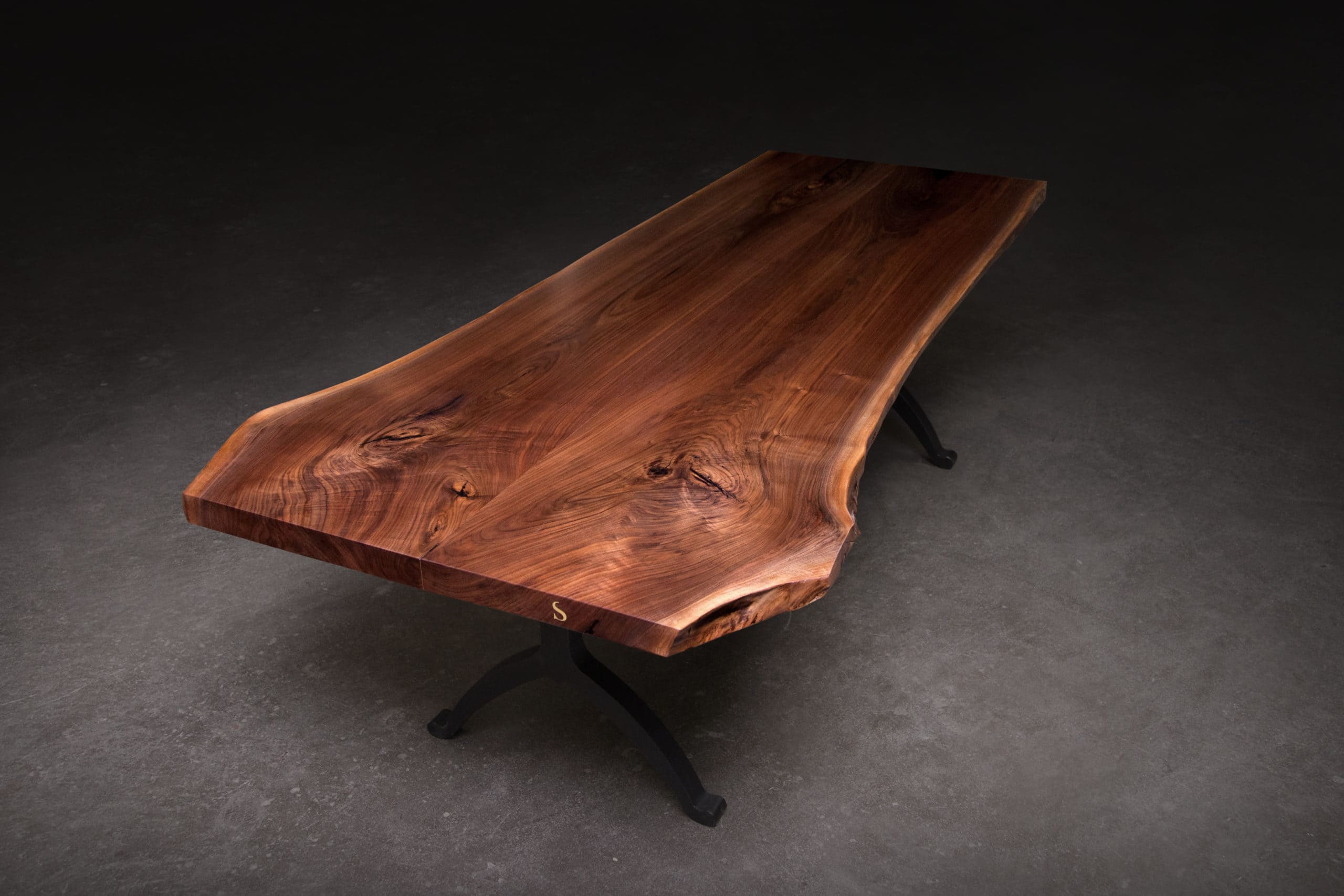 Coffee Table Design - History of Practical and Aesthetic Evolution